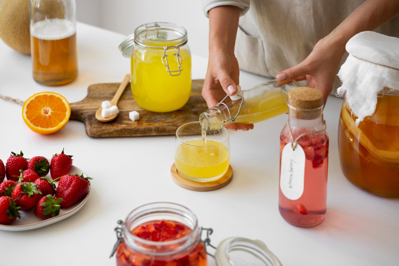 How Citric Acid Is Made: Fermentation, Mold Myths, and Safety